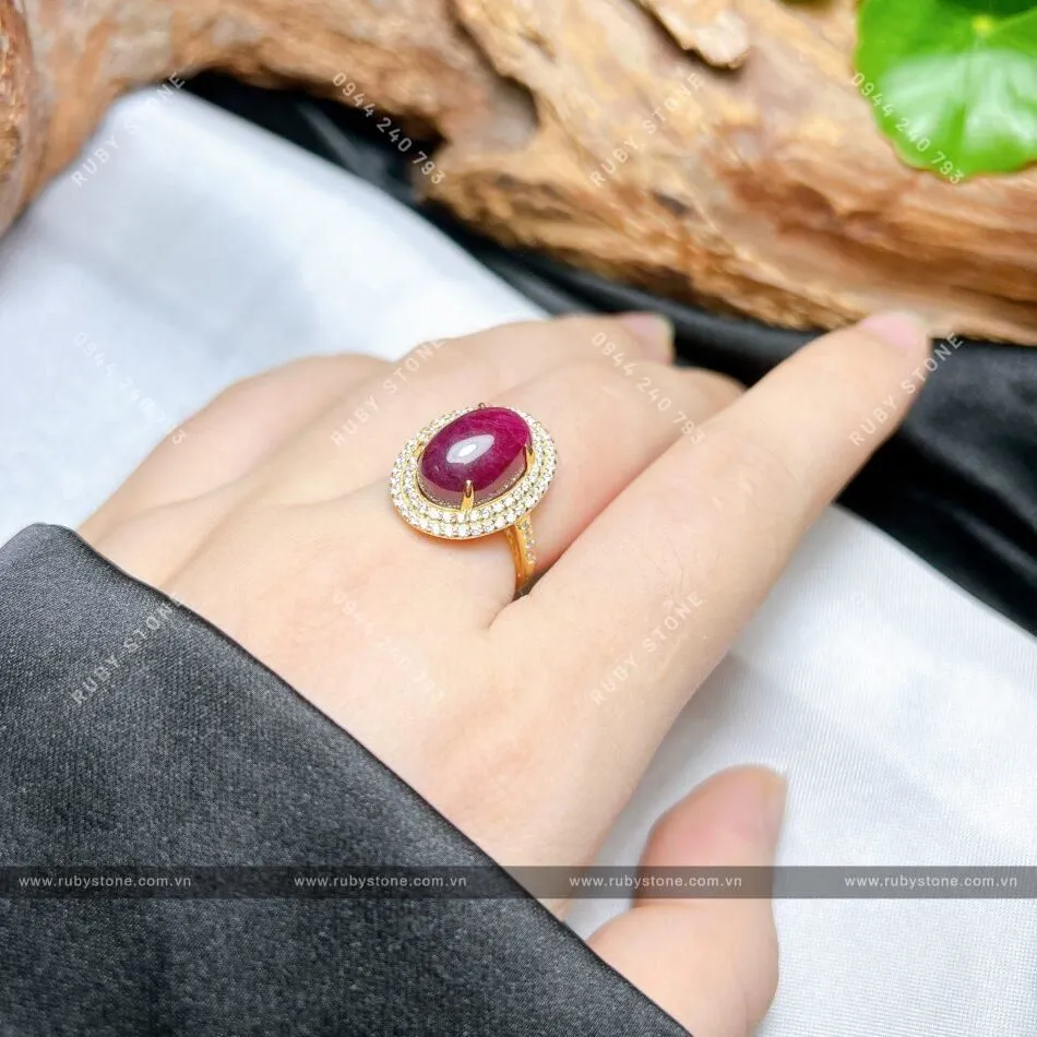 Nhẫn Nữ Oval đá Ruby Nam Phi, Vàng 18k - Ngọc Bích Phong Thủy