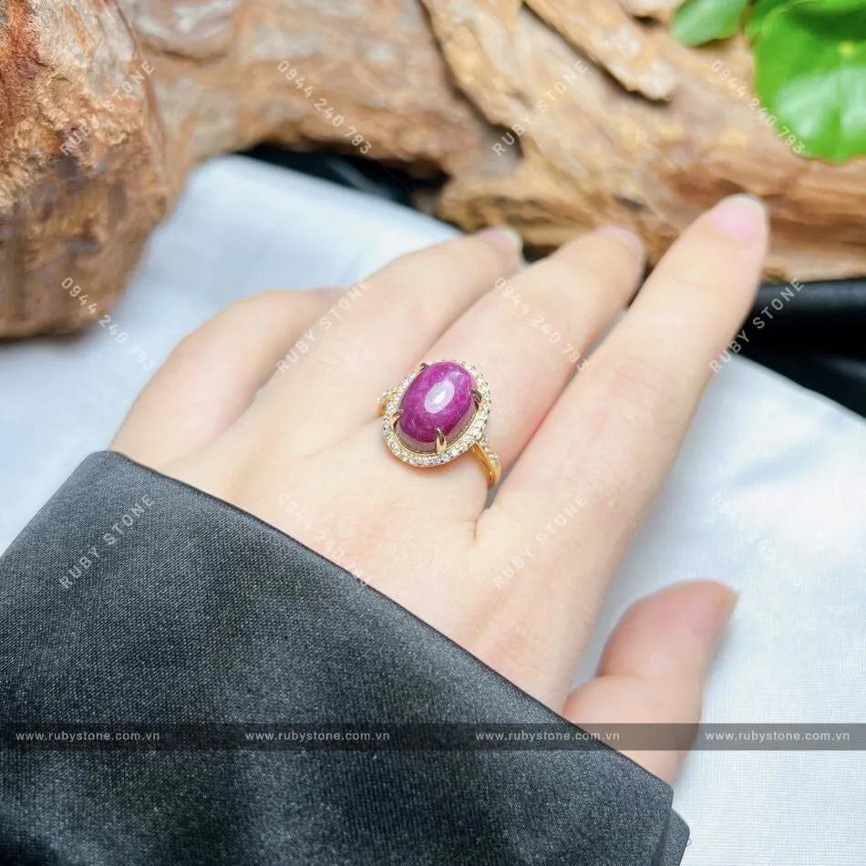 Nhẫn Nữ Oval đá Ruby Nam Phi, Vàng 18k - Ngọc Bích Phong Thủy